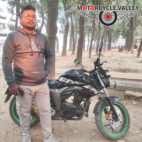 Suzuki gixxer mono tone SD user review by Arafat Khan