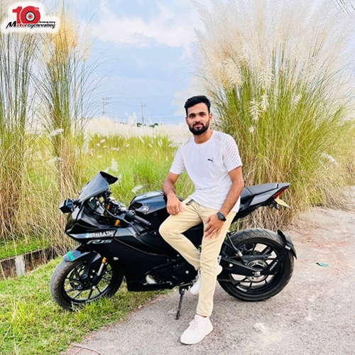 Yamaha R15 V4 user review by Ratin