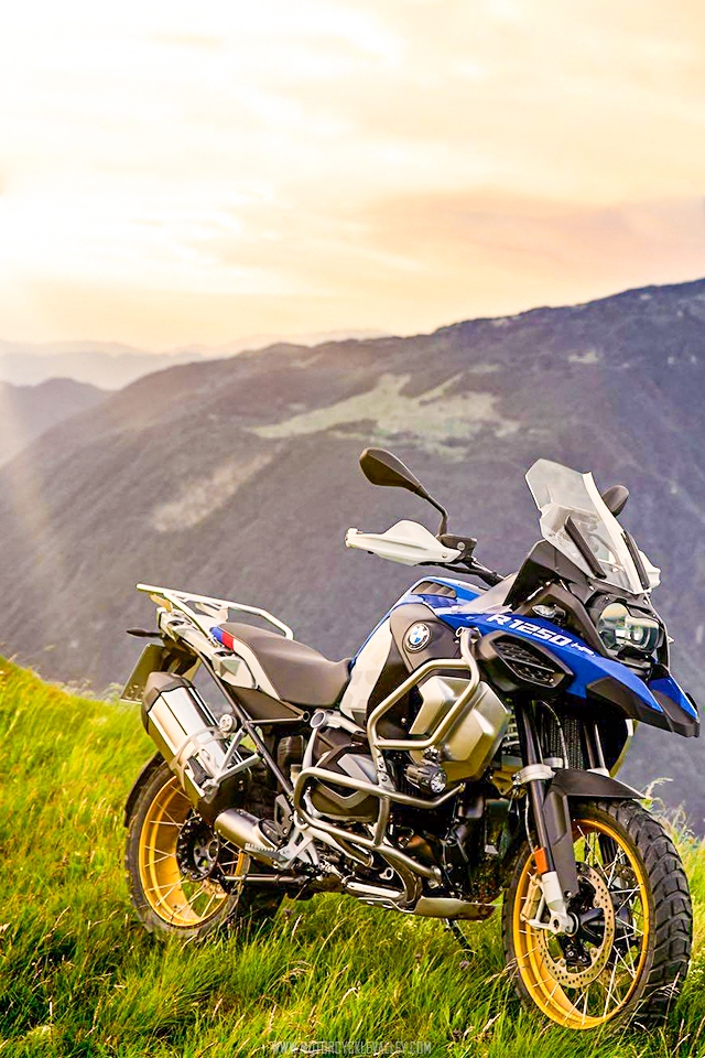 BMW R 1250 GS Adventure Wallpaper | 4K | HD | Free Download