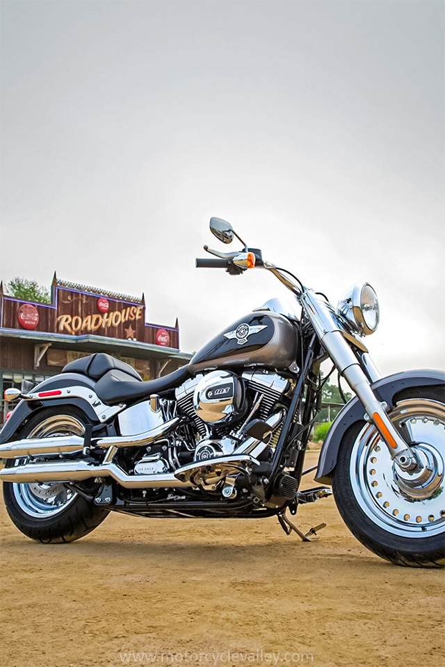 Harley-Davidson Fat Boy Wallpaper | 4K | HD | Free Download