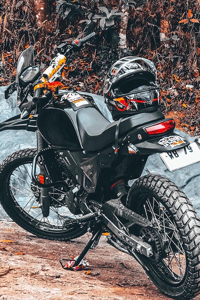 Hero Xpulse 200 4V Wallpaper | 4K | HD | Free Download