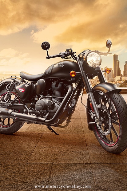 Royal Enfield Classic 350 Wallpaper | 4K | HD | Free Download