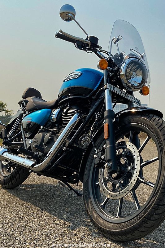 Royal Enfield Meteor 350 Wallpaper | 4K | HD | Free Download