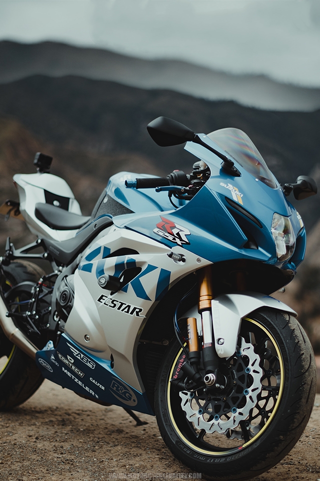 Suzuki GSX R 150 Wallpaper | 4K | HD | Free Download