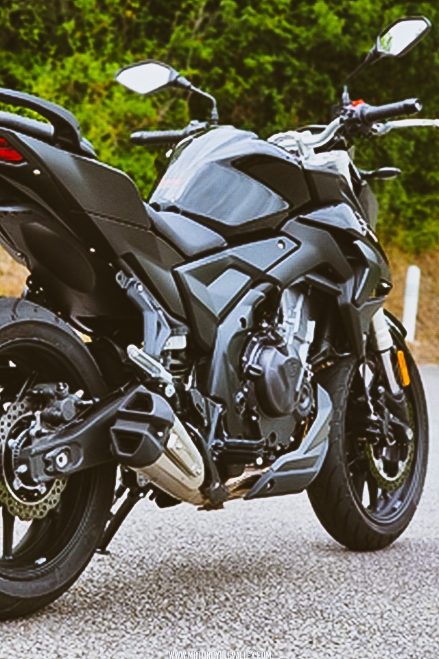 Voge 500R Wallpaper | 4K | HD | Free Download