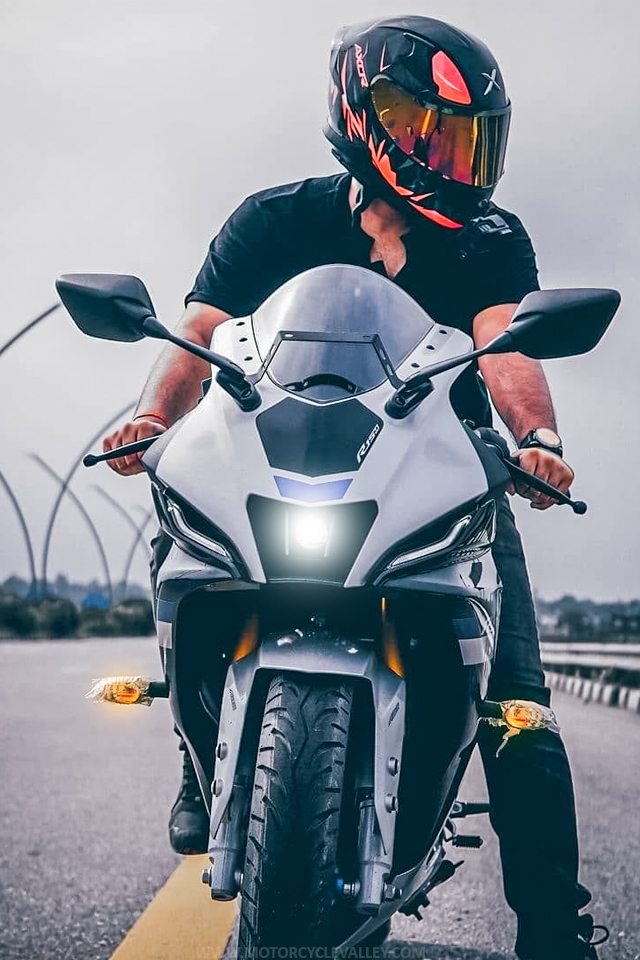 Yamaha R15M Wallpaper | 4K | HD | Free Download