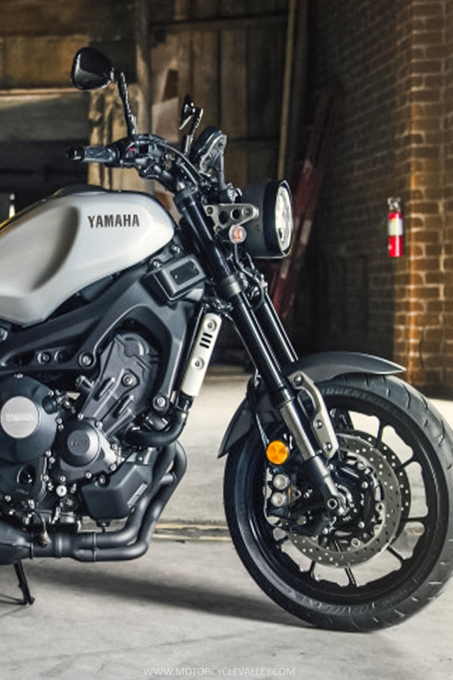 Yamaha XSR 155 Wallpaper | 4K | HD | Free Download