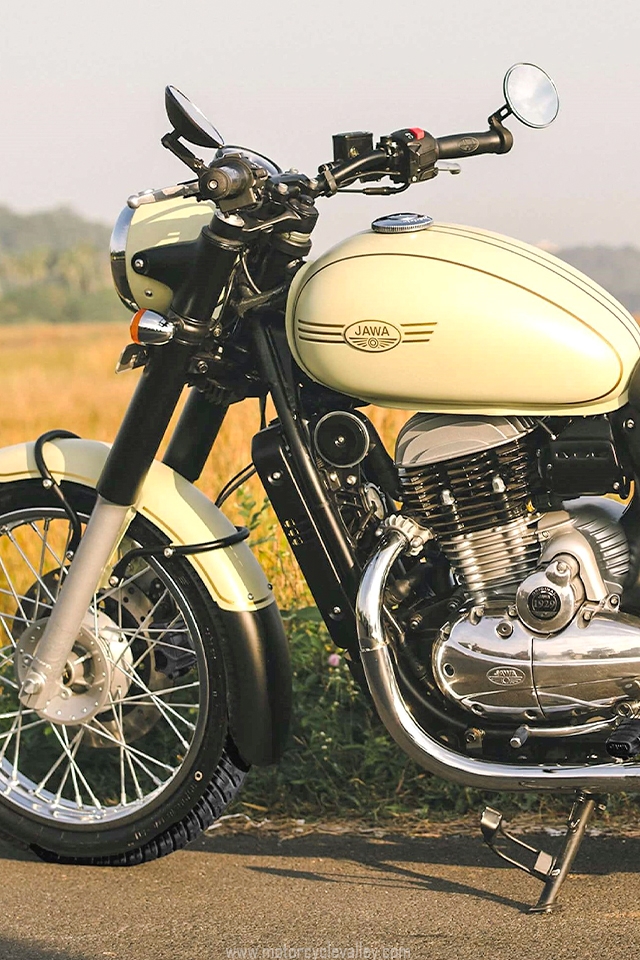 Jawa 42 Bobber Wallpaper | 4K | HD | Free Download