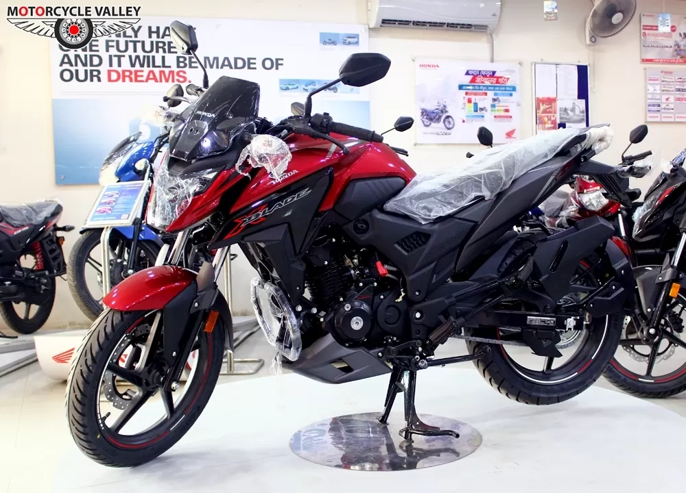 X Blade Photo Gallery . All kind of Honda X Blade Images