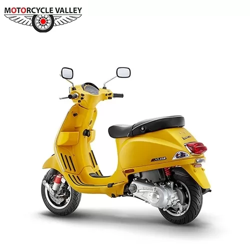 Honda Dio Vs Vespa SXL 125-CBS Comparison