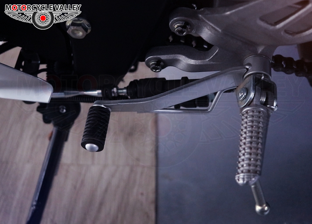 R15M Photo Gallery . All kind of Yamaha R15M Images