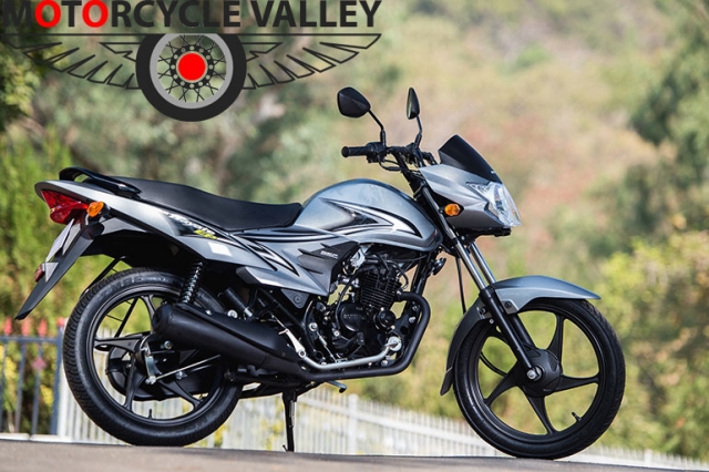 Suzuki Hayate pictures. Photo gallery. MotorcycleValley.com