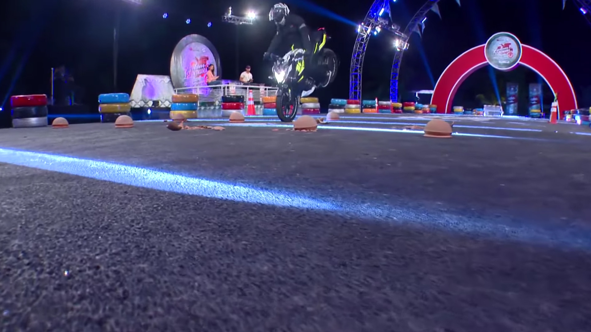 Pulsar Stunt Mania 2019. Bajaj Bangladesh. MotorcycleValley.com